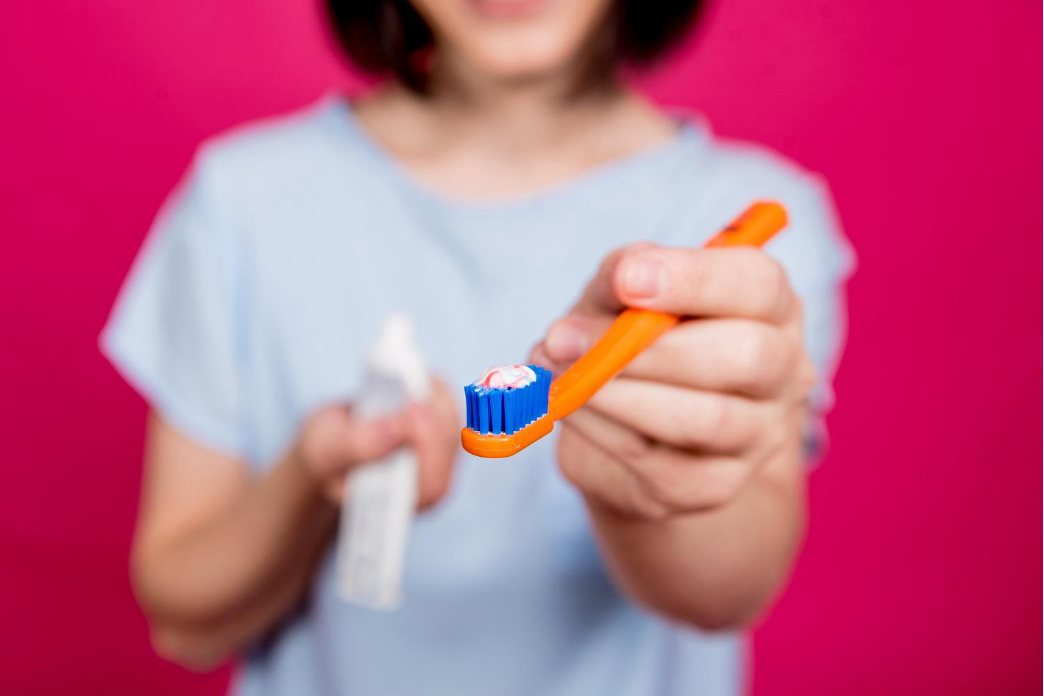 7 Best Toothpaste for Bleeding Gums: The Clinical Data Behind the Top ...