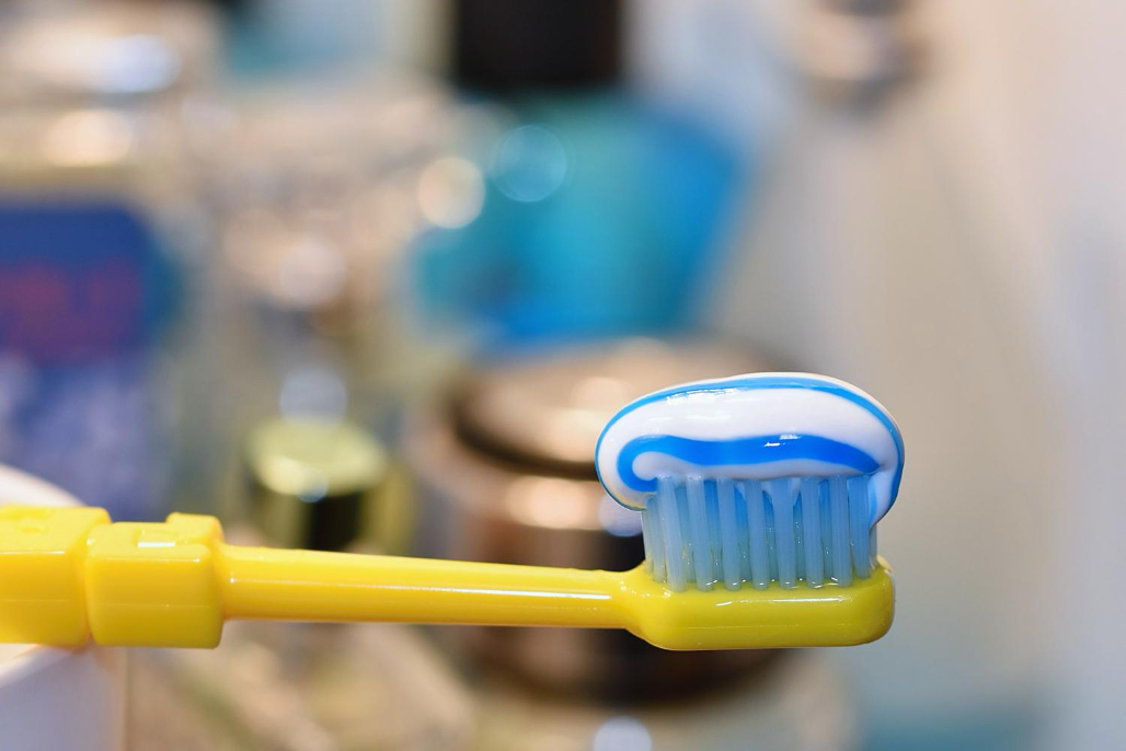 6 Best Remineralizing Toothpaste For Enamel Repair: Picks for Sensitive ...